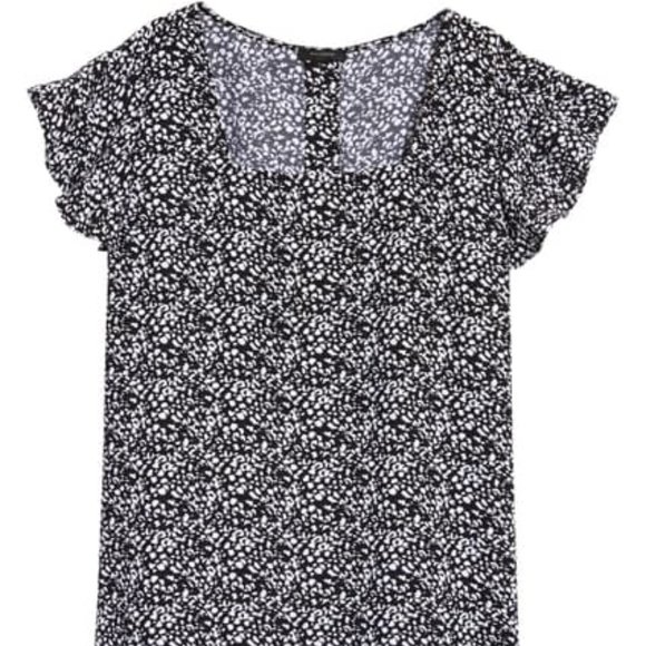 Halogen | Tops | Halogen Black And White Ruffle Sleeve Blouse | Poshmark